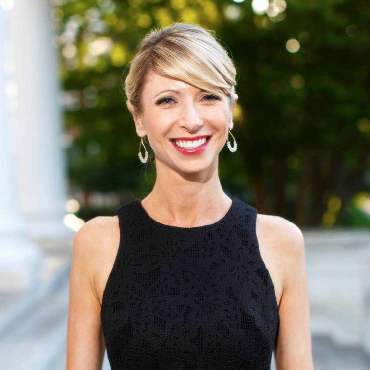 Amy Cuddy *05 - She Roars: October 4 - 6, 2018